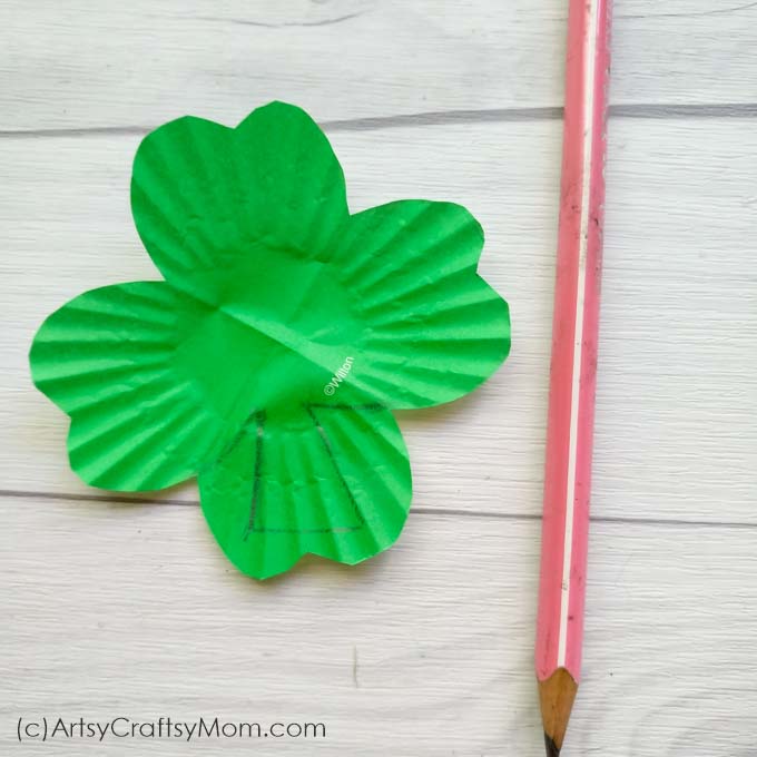 Rainbow and Shamrock Popsicle Stick Craft for St Patrick's Day