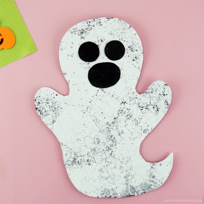 25 Easy and Goofy Ghost Crafts for Kids