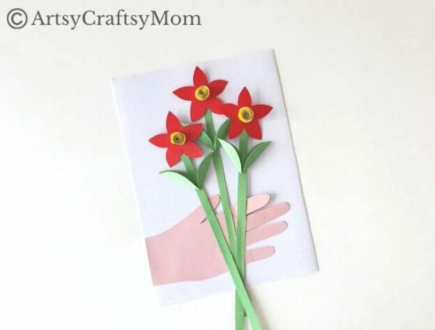 Easy DIY Flower in Hand Card for Kids