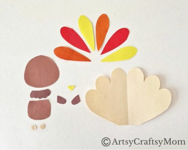 Cute and Easy Turkey Hug Bookmark Papercraft for Kids
